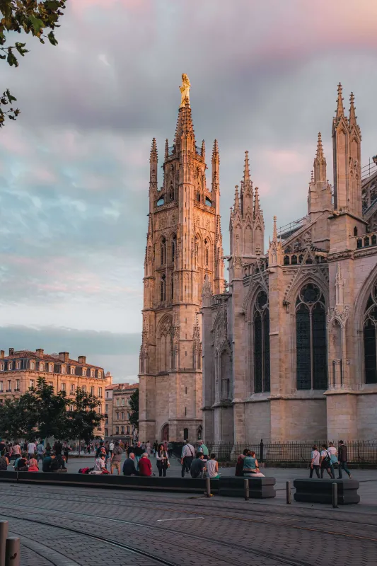 Tour Pey Berland et Cathédrale Saint-André | Bordeaux Tourisme & Congrès